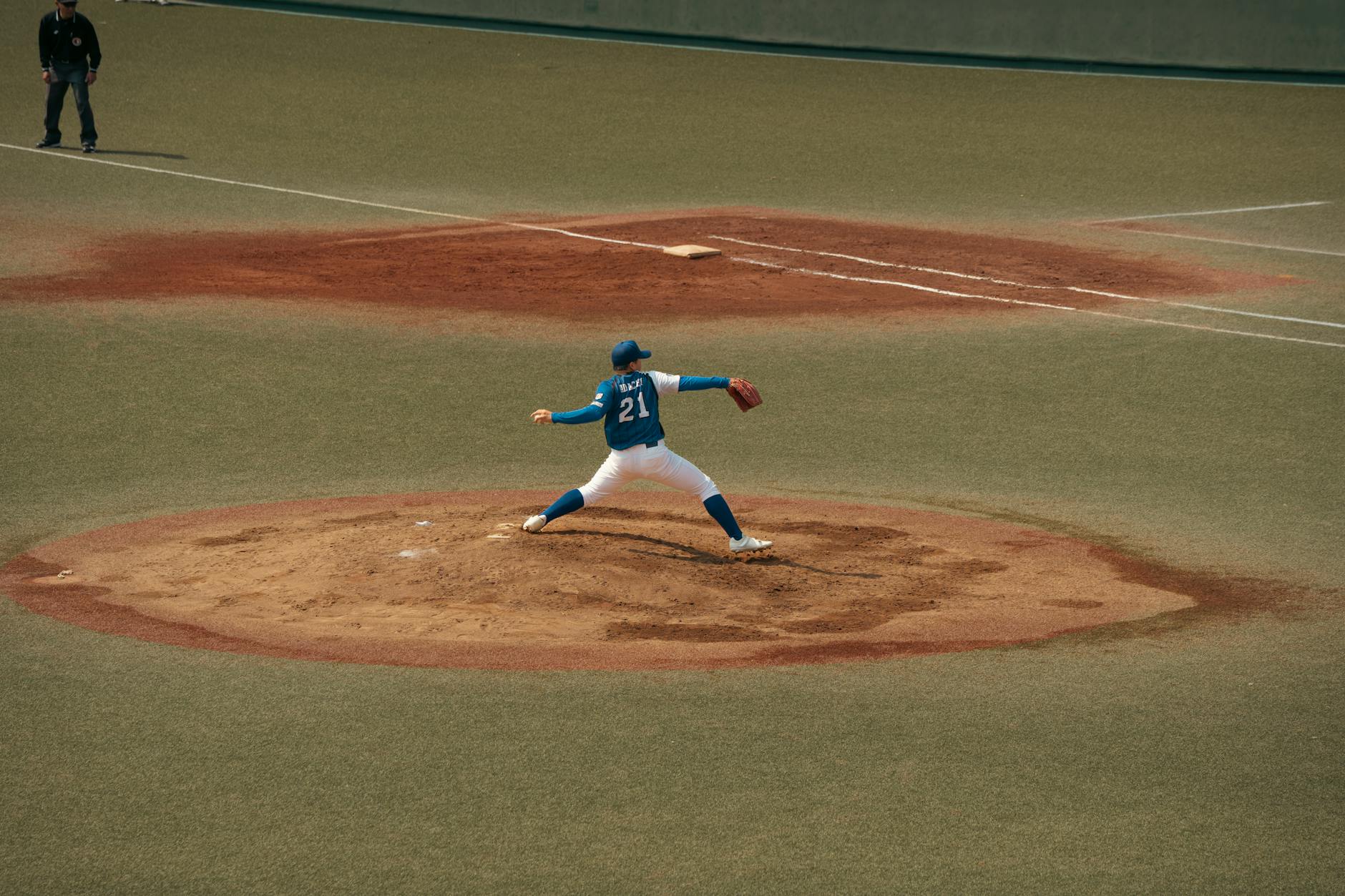 How to Throw a Cutter: Grip, Mechanics, and Drills [2026 Guide]